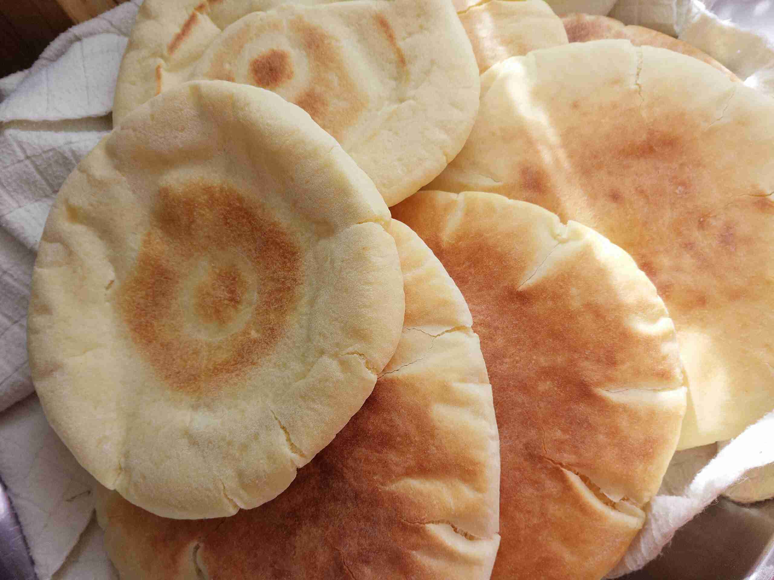 خبز بيتي - زاكي